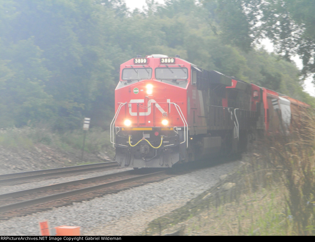 CN 3899 & CN 3253